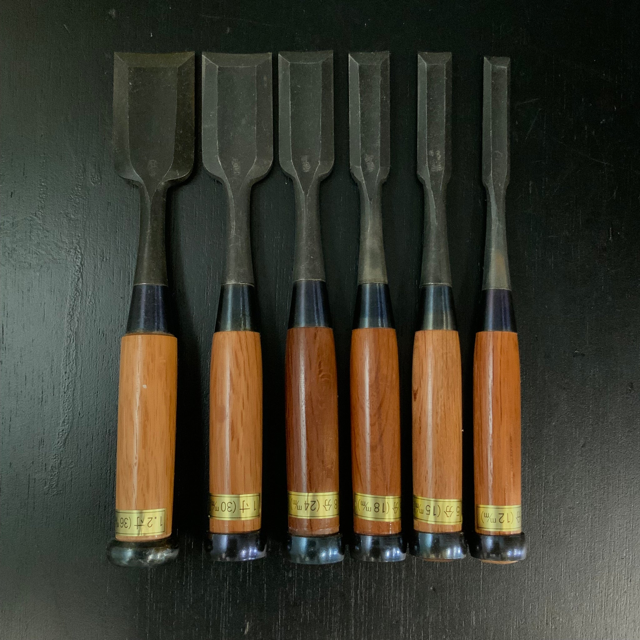 Old stock Yoshihiro Sotomaru Sakihira chisels with white steel 掘出し物 吉弘