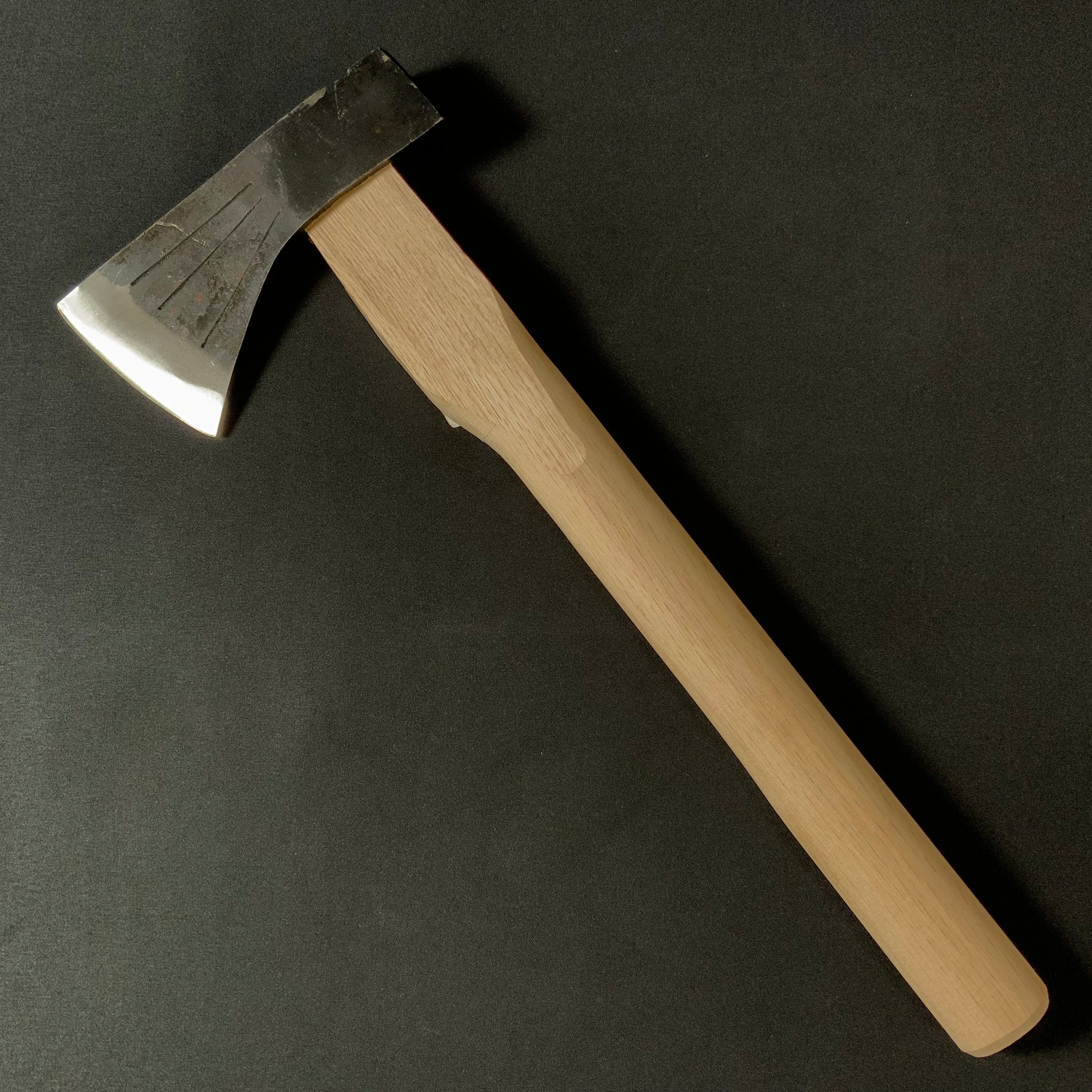 全鋼銀杏型手斧 500g 柄付 All steel ginko-shaped Japanese Carpenter's Axe with h