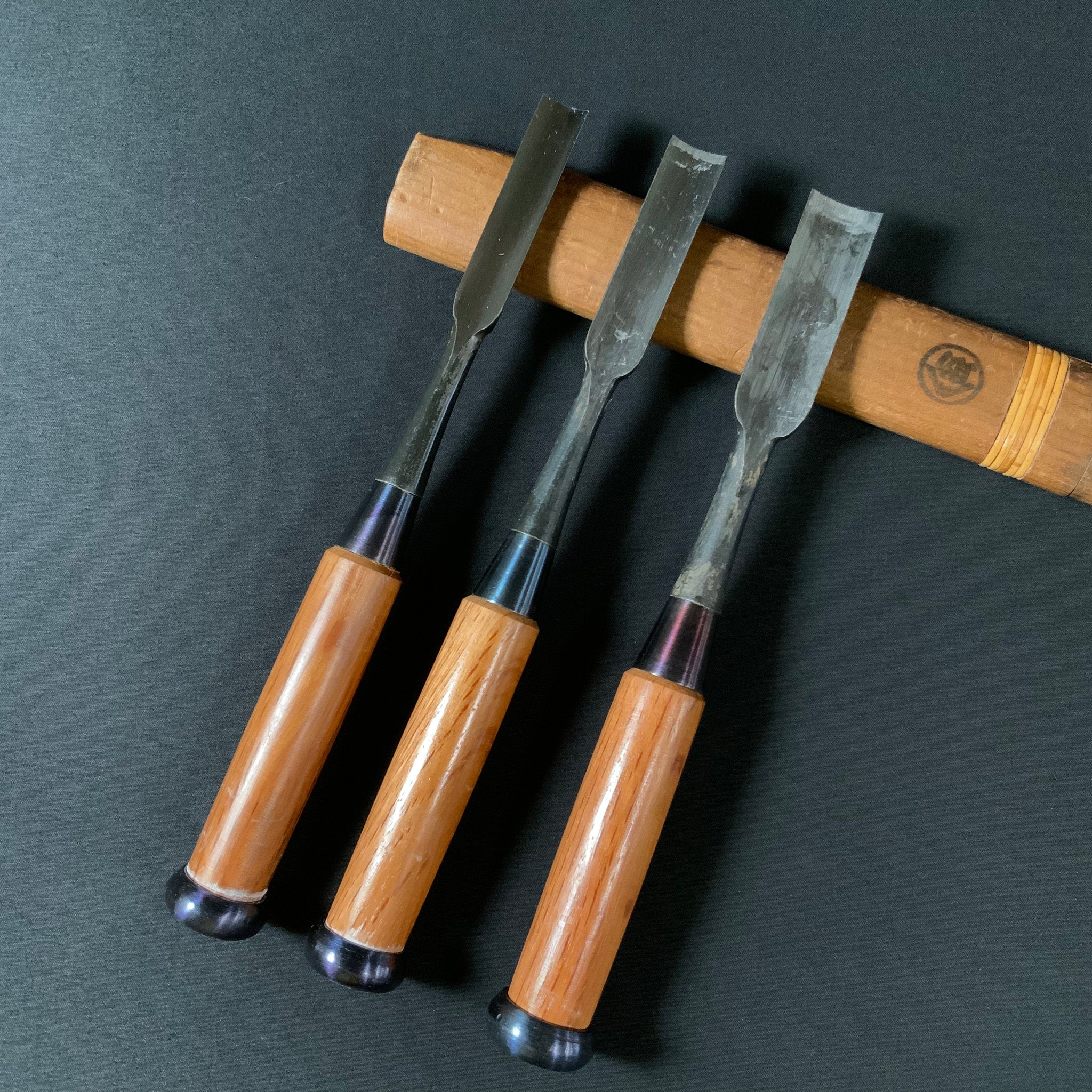 掘出し物 正高 内丸鑿 赤樫柄 Uchimaru Old stock Masataka Inner round chisels with ...